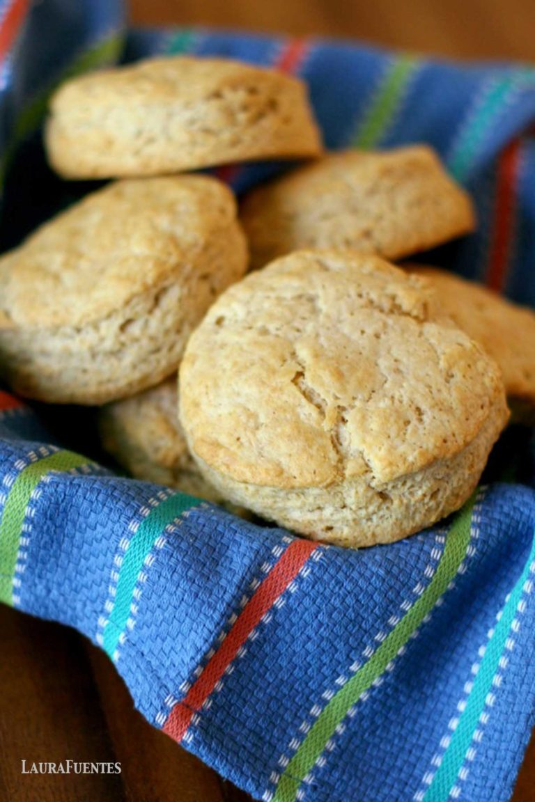 Easy Whole Wheat Biscuits (Beginner Friendly) | Laura Fuentes