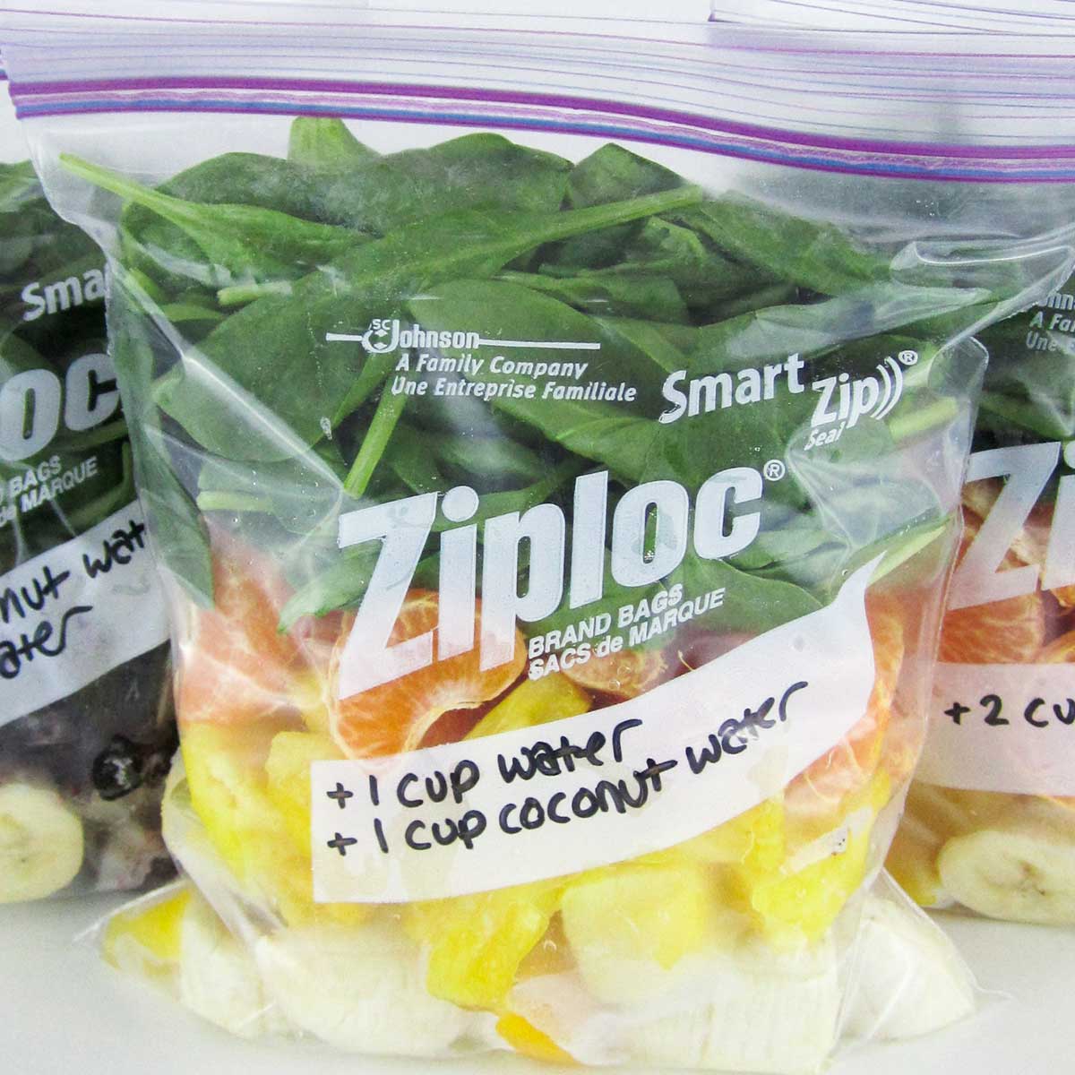 How to Make Frozen Smoothie Packs for your Freezer | Laura Fuentes