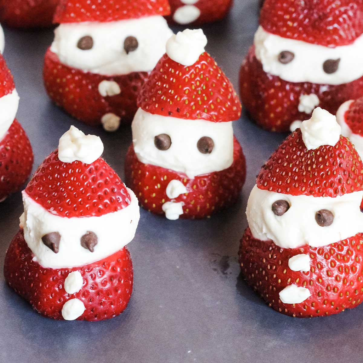 Cheesecake Strawberry Santas