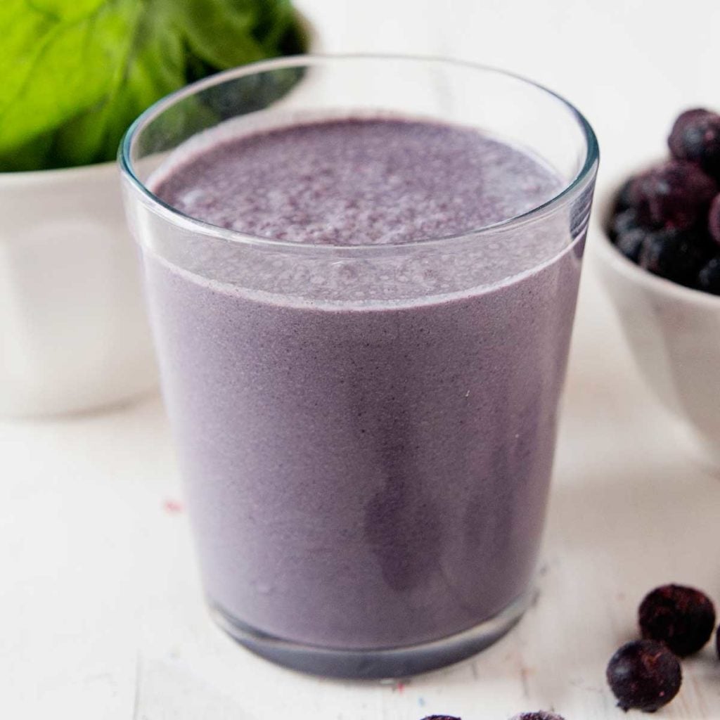 10 Low-Sugar Smoothies & 5 Bowls to Try ASAP | Laura Fuentes