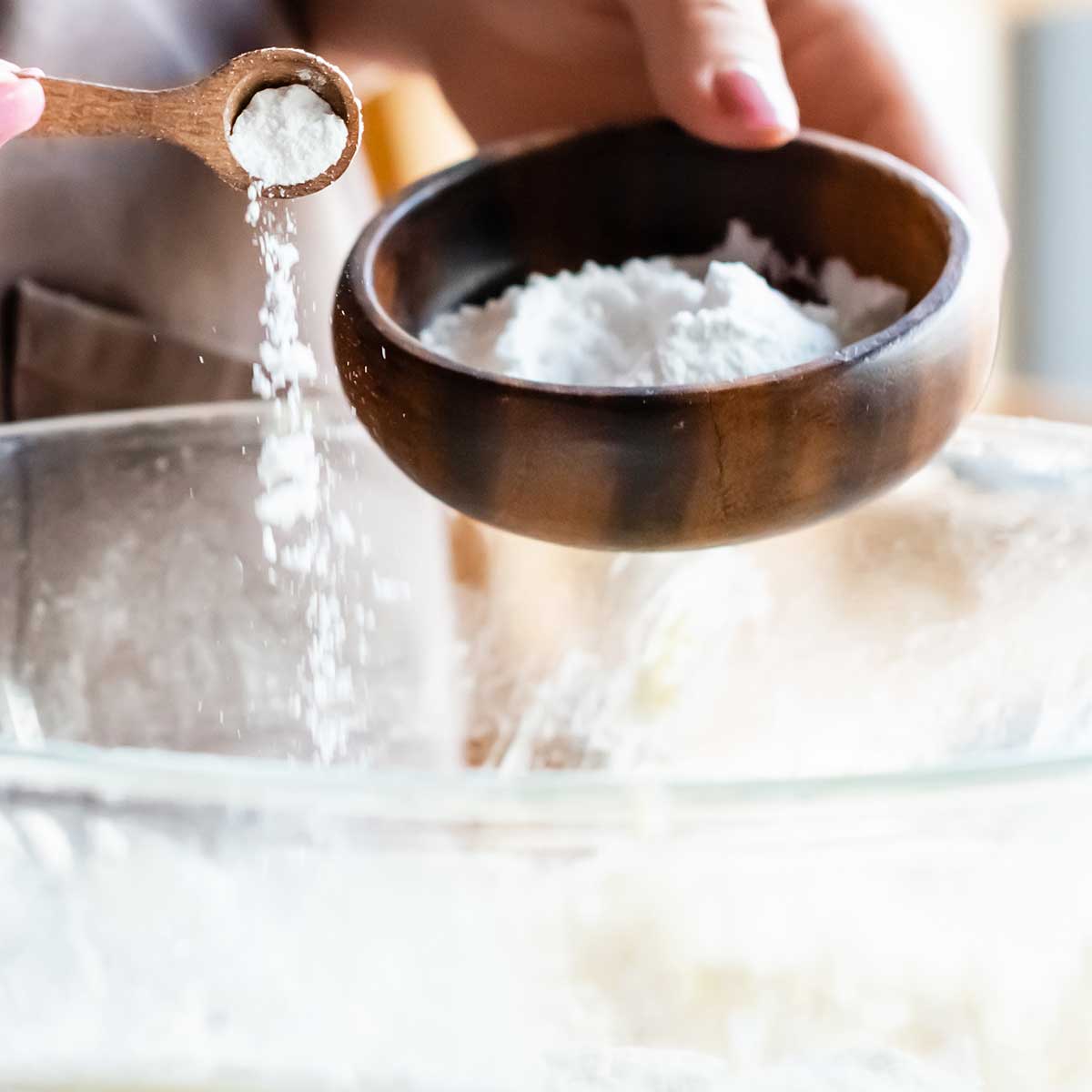 Paleo Corn-Free Baking Powder | Laura Fuentes