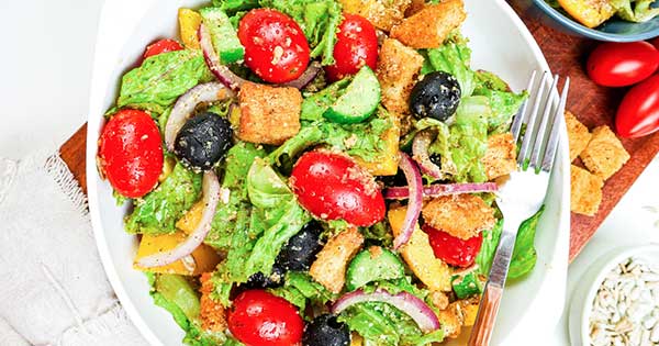 Easy Everyday Side Salad | Laura Fuentes
