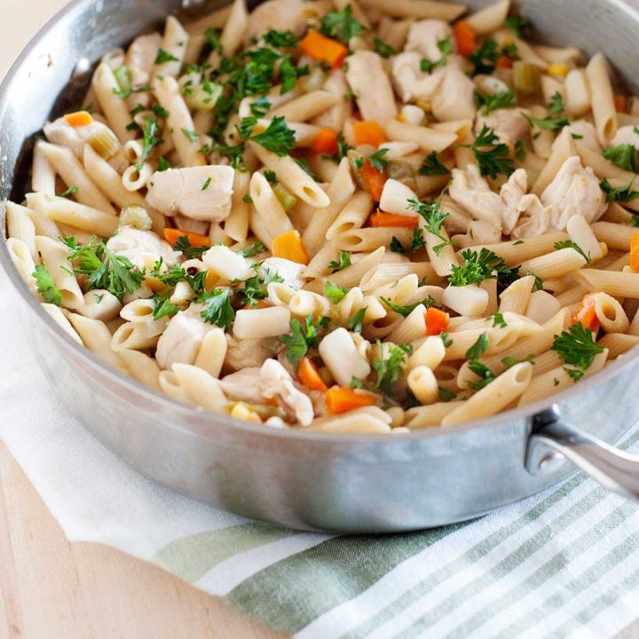 Family Friendly Pasta Dinner Ideas | Laura Fuentes