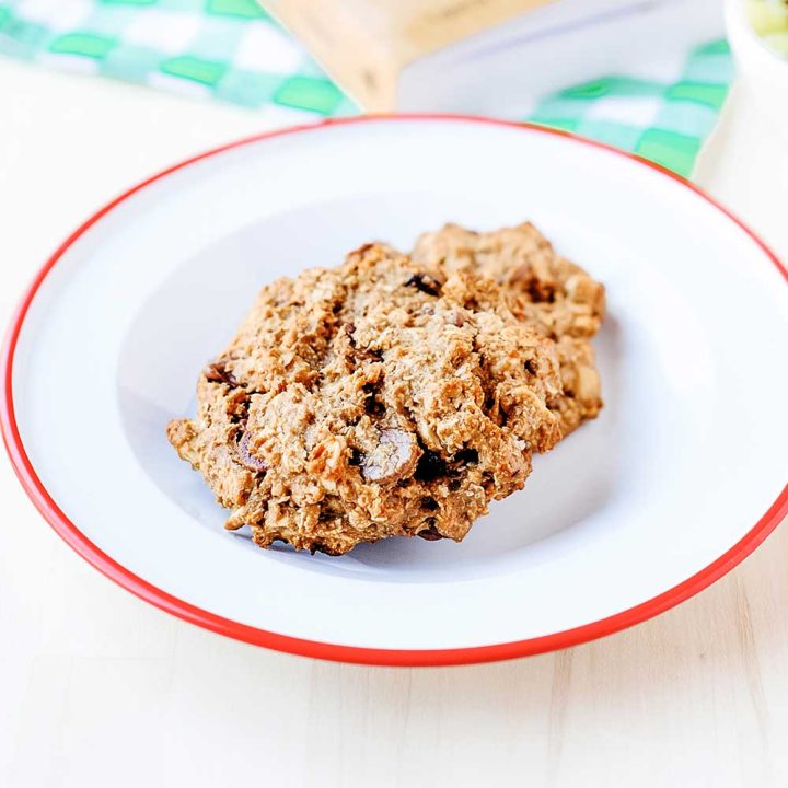 8 Ways to Eat Cookies for Breakfast - Laura Fuentes