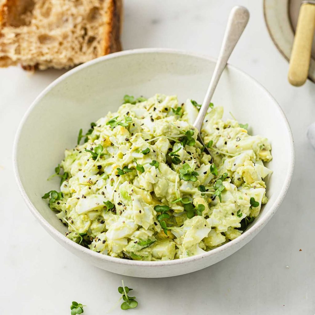 Simple & Healthy Avocado Lunch Ideas | Laura Fuentes