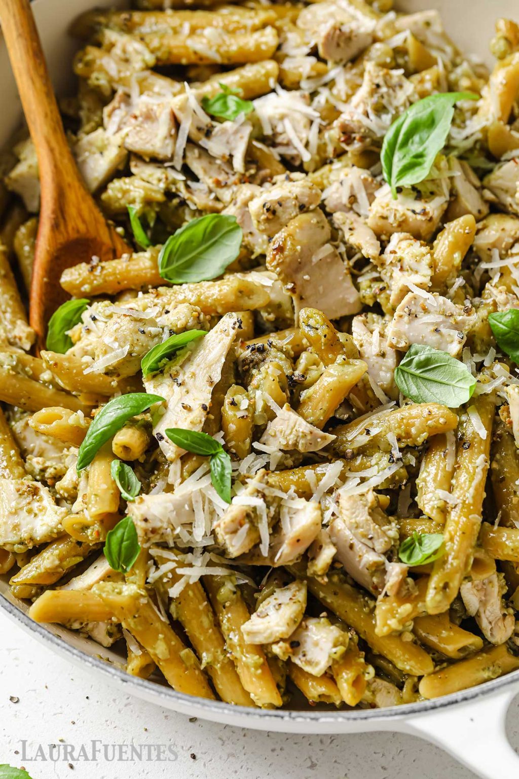 Family Friendly Pasta Dinner Ideas | Laura Fuentes