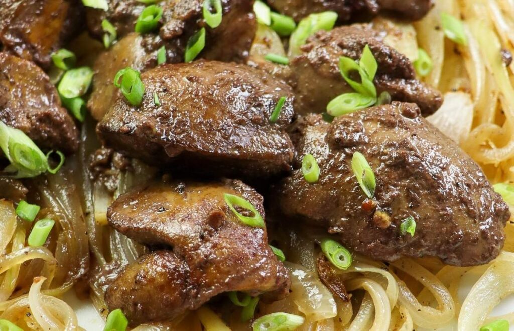 The Best Chicken Livers and Onions