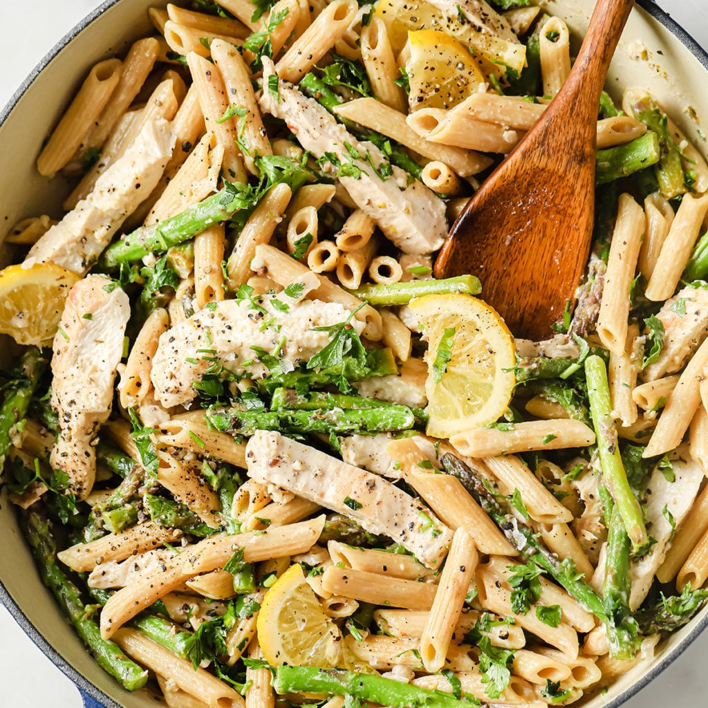 Family Friendly Pasta Dinner Ideas | Laura Fuentes