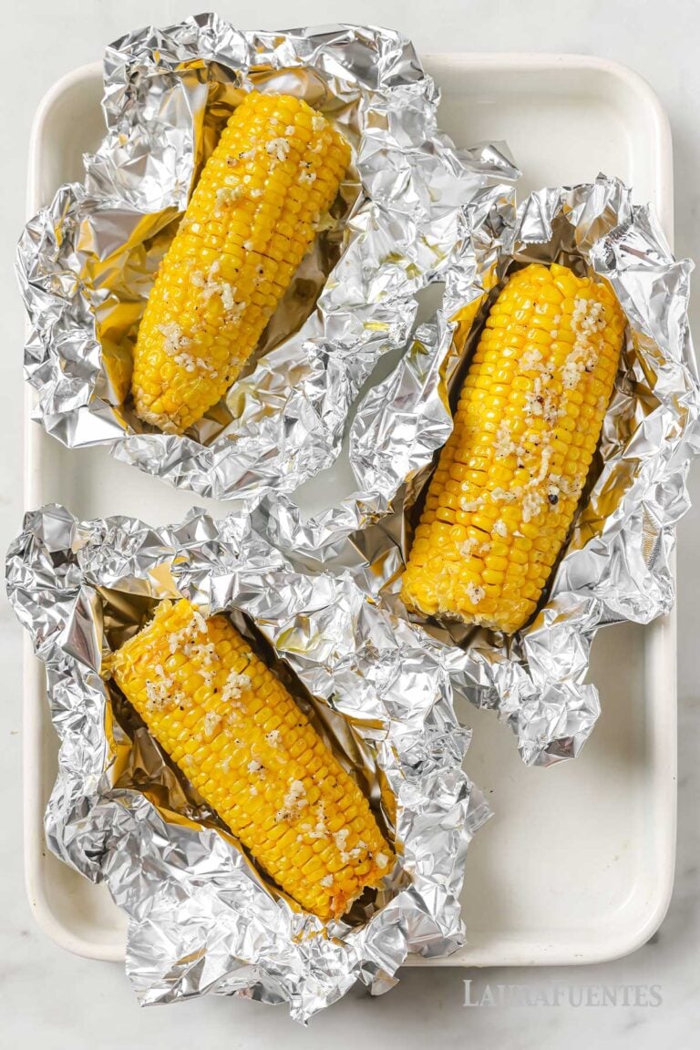 How to Bake Corn on the Cob in the Oven