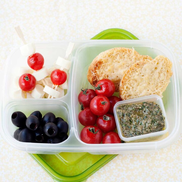 Quick & Healthy Adult Lunchables for the Office | Laura Fuentes