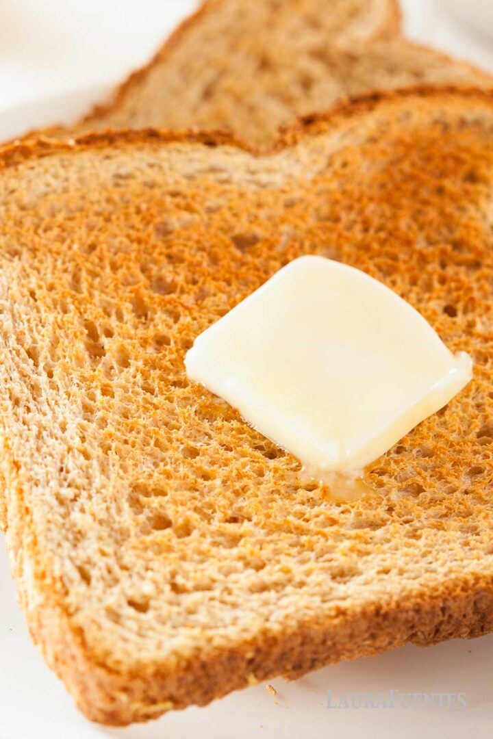 Air Fryer Toast: Quick & Easy Method | Laura Fuentes