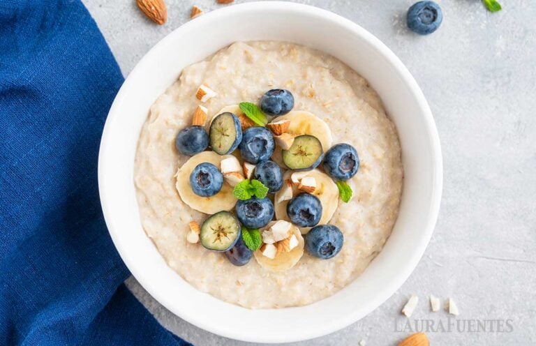 How to Make Quick Oats Oatmeal in the Stovetop | Laura Fuentes
