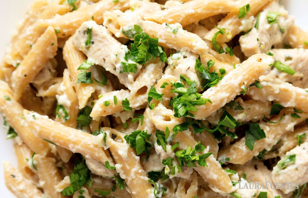 Alfredo with Penne Pasta | Laura Fuentes