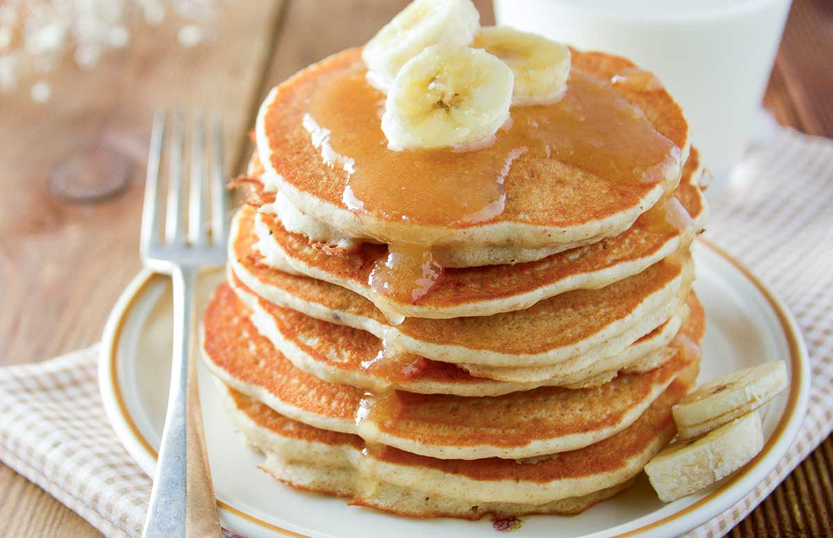 EPIC Fluffy Banana Pancakes
