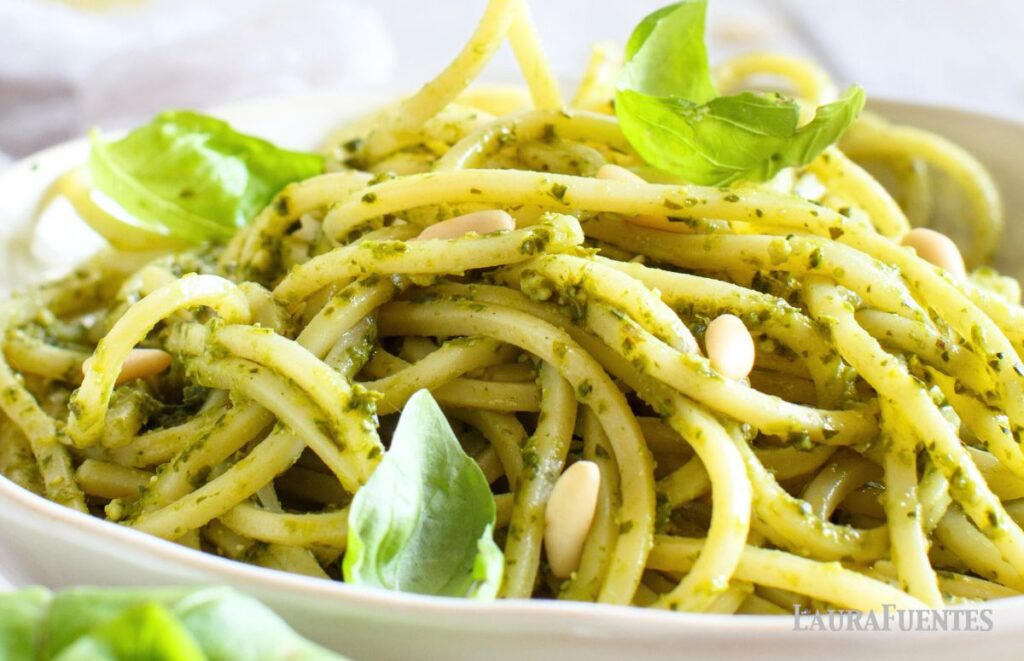 Pesto Spaghetti Pasta (Quick & Easy) | Laura Fuentes