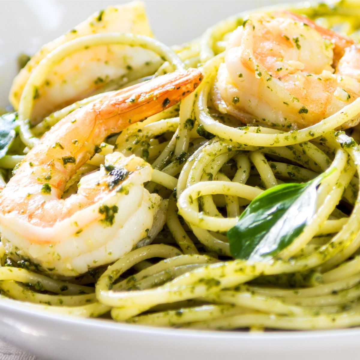 Shrimp Pesto Spaghetti (Quick & Easy) | Laura Fuentes