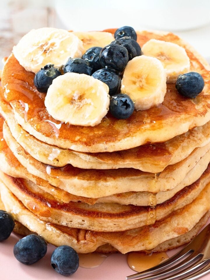Fluffy Pancakes without Eggs | Laura Fuentes