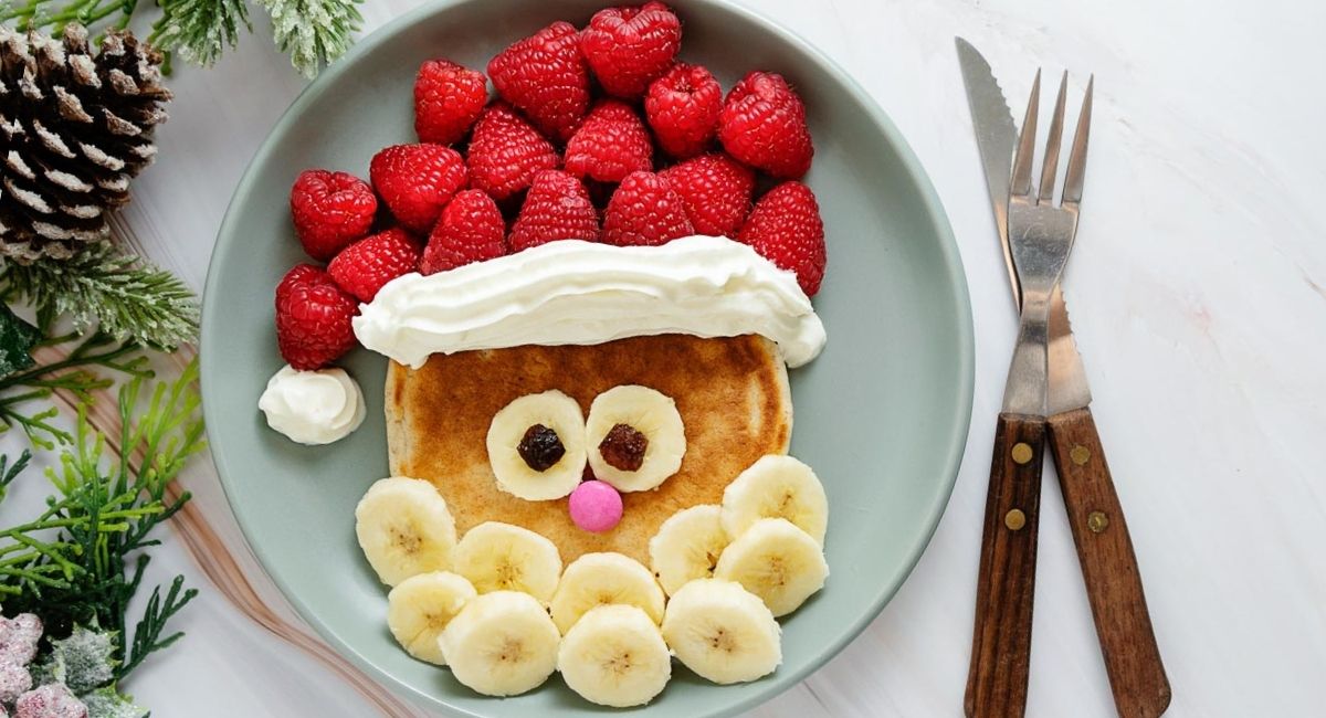 Santa Pancakes (Quick & Easy!)
