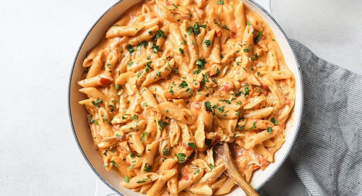 Creamy Buffalo Chicken Pasta Recipe